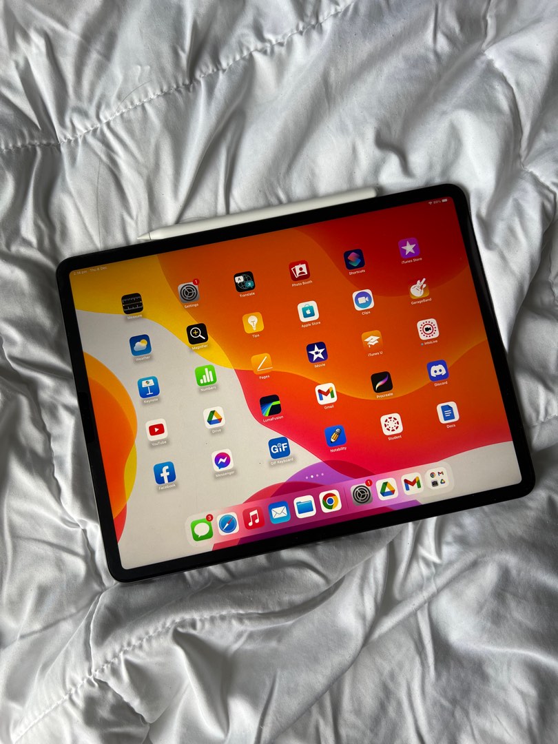 IPAD PRO 12.9 256GB No Sim (Tablet perfect for study & work), Mobile ...