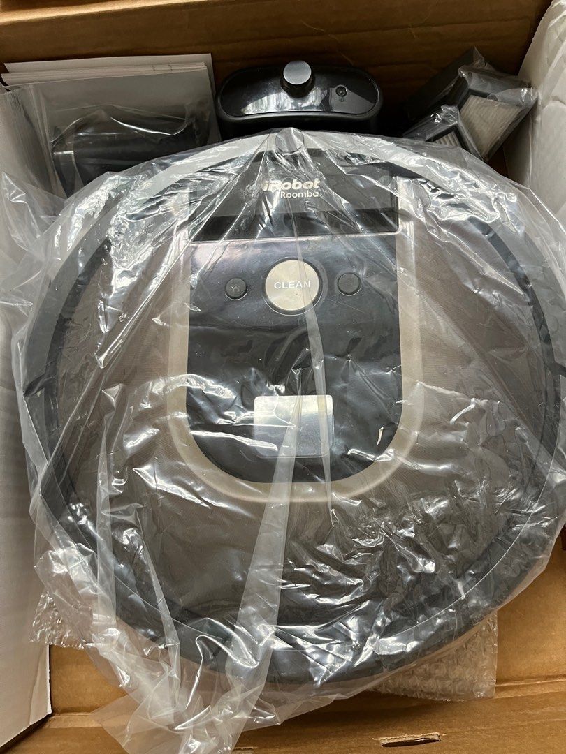 iRobot Roomba 900, TV & Home Appliances, Vacuum Cleaner & Housekeeping ...
