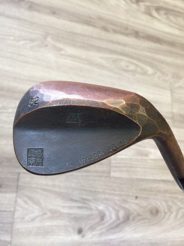Itobori 52 wedge, Sports Equipment, Sports & Games, Golf on Carousell