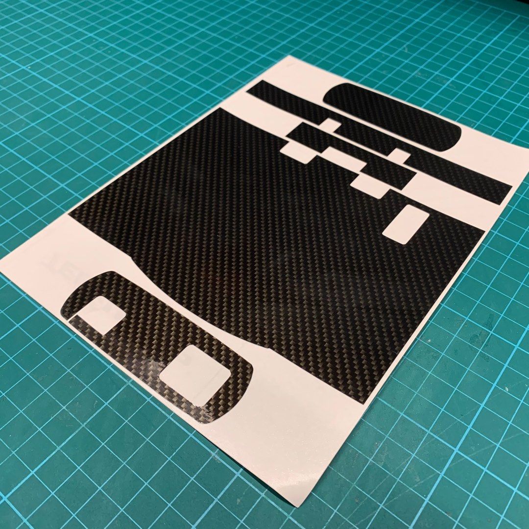 IU Unit Decal Wrap : Teckwrap Ceramic Carbon High Gloss, Motorcycles ...