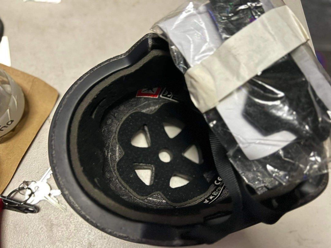 KALI nut shell black, Sports Equipment, Bicycles & Parts, Bicycles on ...