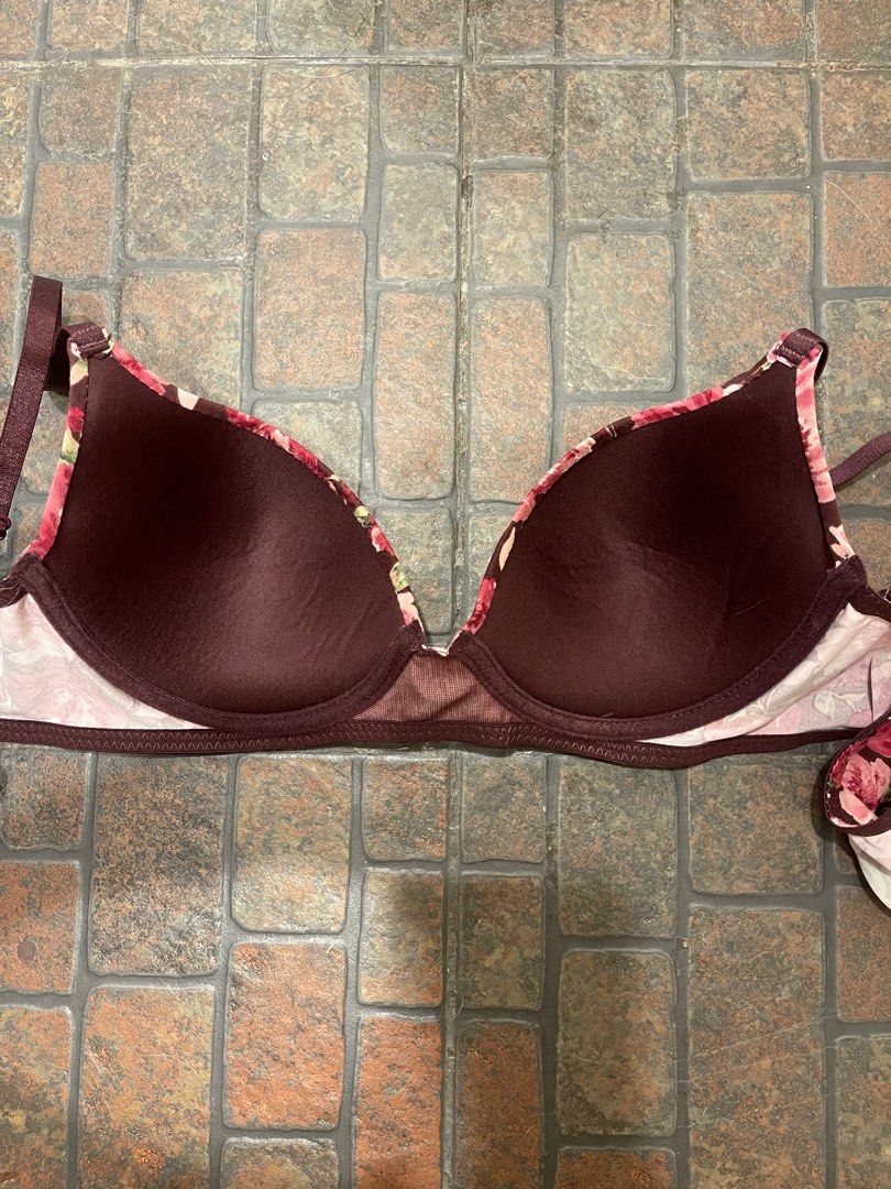 Laura ashley usa bra 36 B, Women's Fashion, Undergarments & Loungewear ...