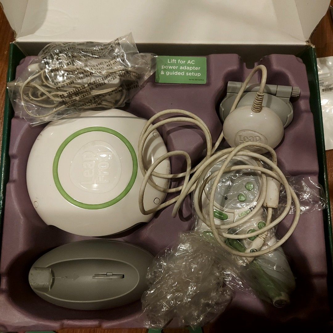 Leap frog console for your kids, Mobile Phones & Gadgets, Other Gadgets ...
