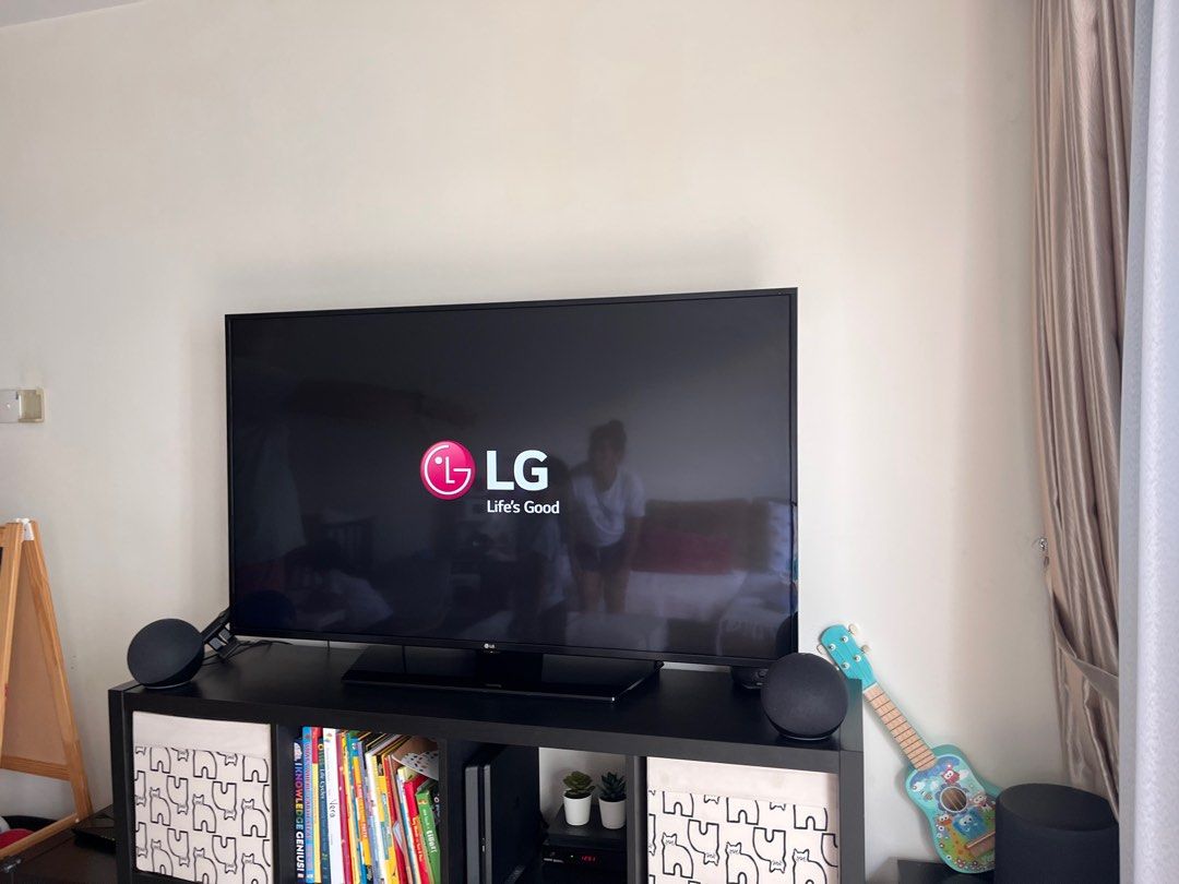 LG 55 inch Full HD TV, TV & Home Appliances, TV & Entertainment, TV on Carousell
