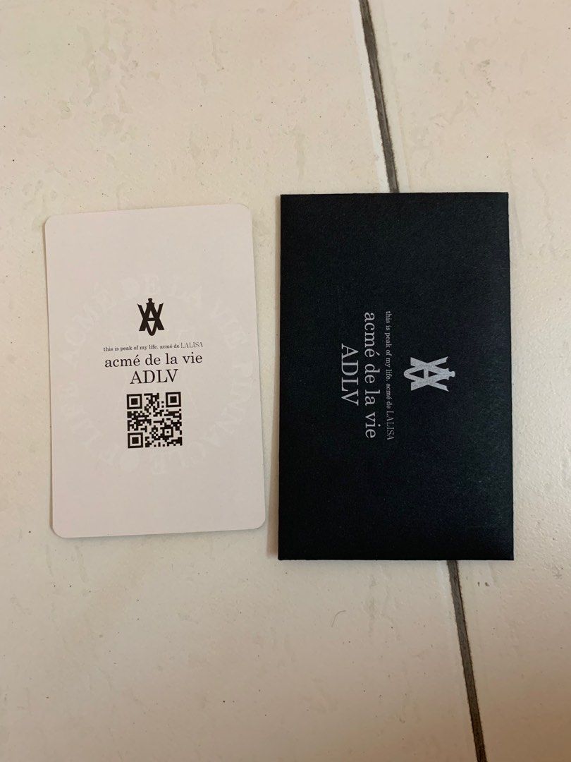 Lisa BlackPink x ADLV Hologram Photocard with sign, Hobbies & Toys ...