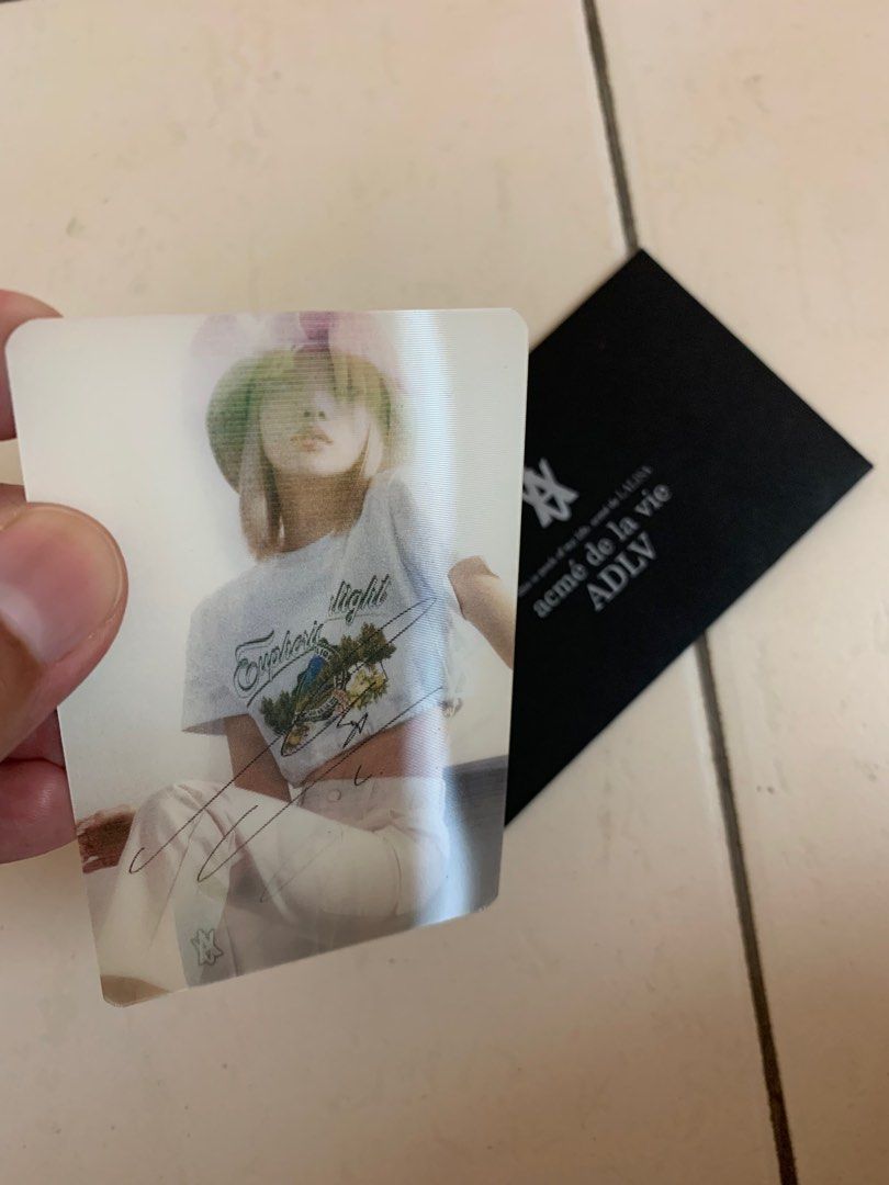 Lisa BlackPink x ADLV Hologram Photocard with sign, Hobbies & Toys ...