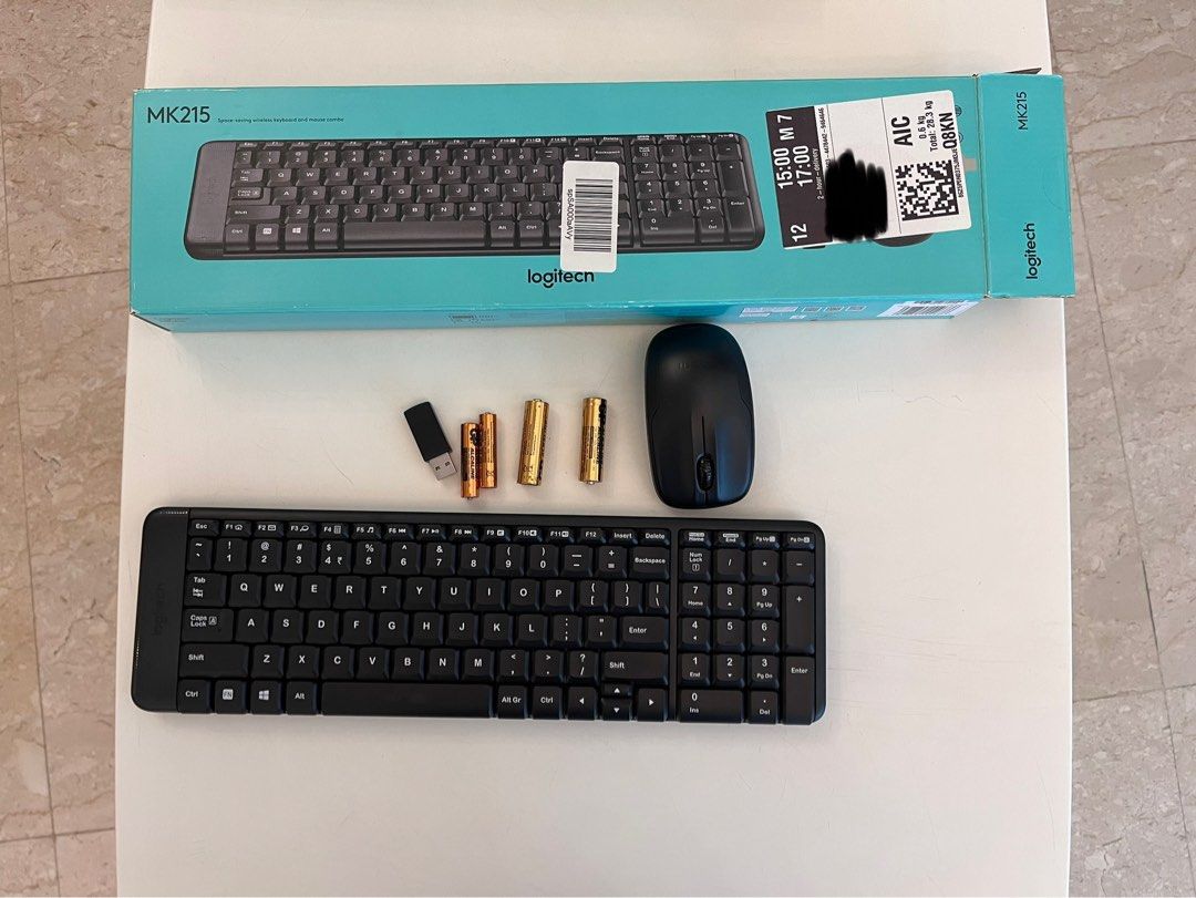 Logitech MK5 wireless keyboard and mouse, Computers & Tech, Parts ...