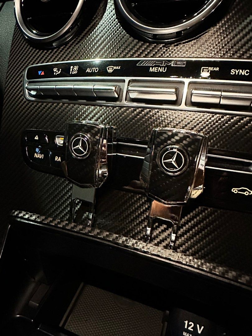 Mercedes Seat Belt Buckle, Car Accessories, Accessories on Carousell