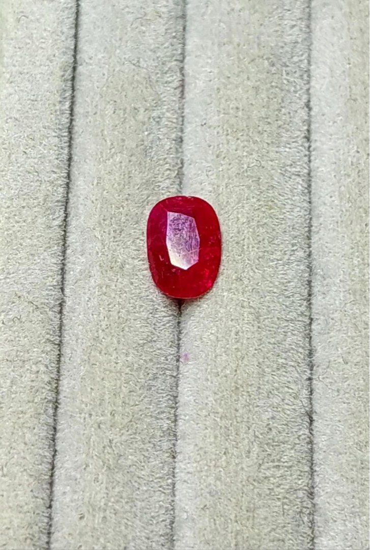 Natural Burma Ruby with Certificate, Women's Fashion, Jewelry ...
