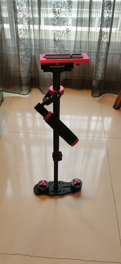 Neewer Stabilizer in very good condition, Photography, Photography ...