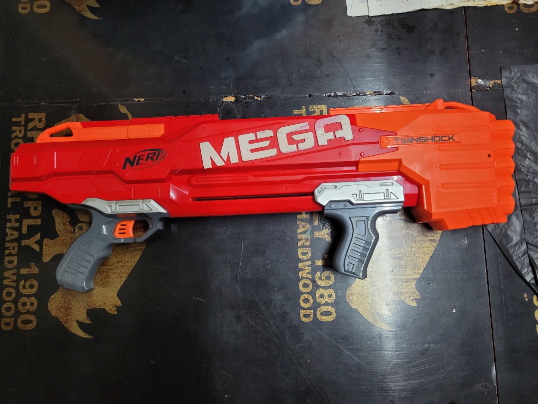 NERF Mega TwinShock, Hobbies & Toys, Toys & Games on Carousell
