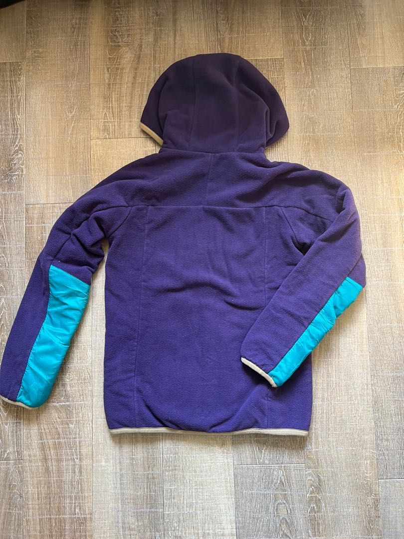 Nike freeze jacket, 女裝, 運動服裝 - Carousell