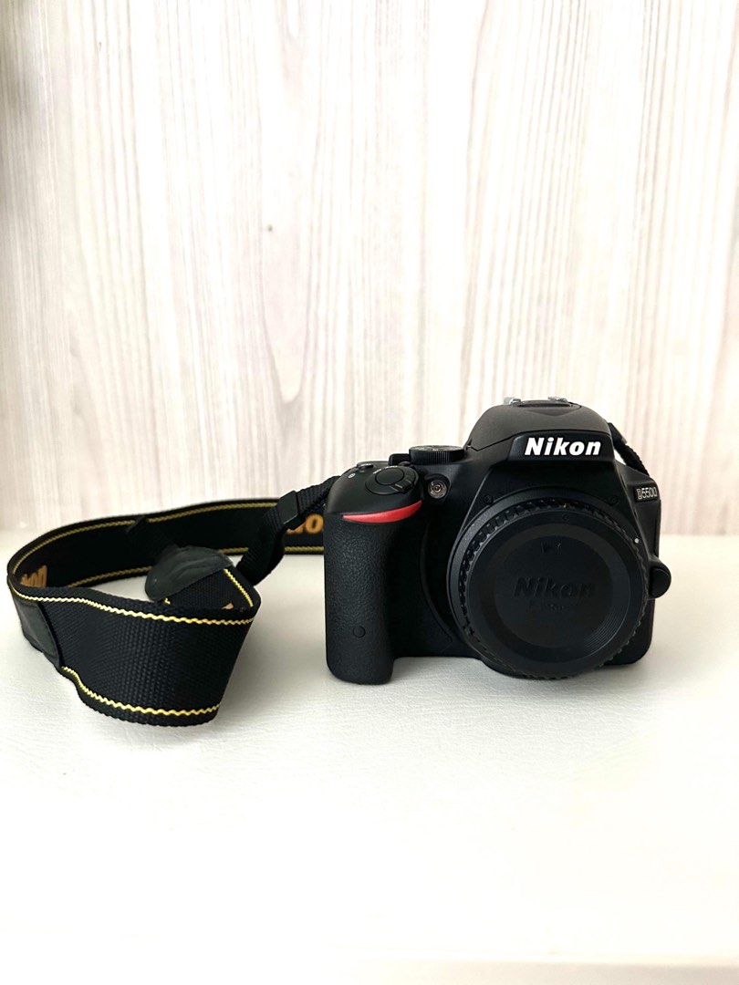 Nikon D5500 camera body, Photography, Cameras on Carousell