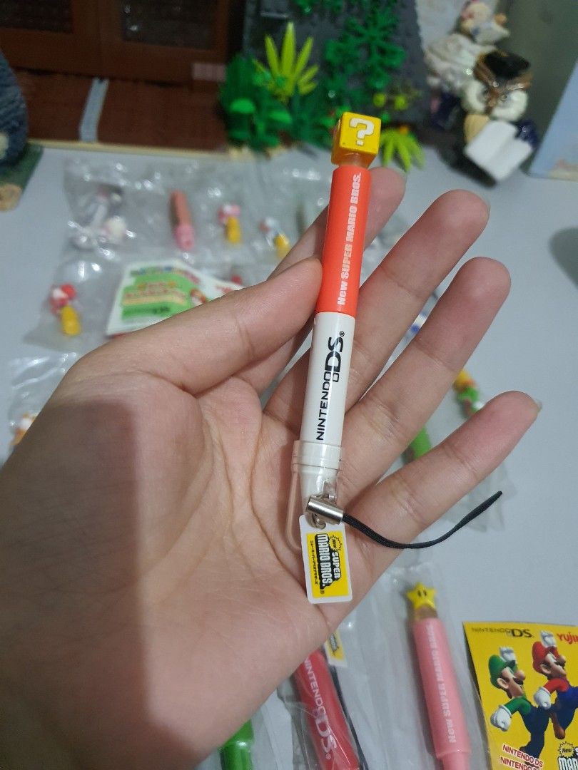 Nintendo DS Super Mario Stylus Pen, Video Gaming, Video Games, Nintendo ...