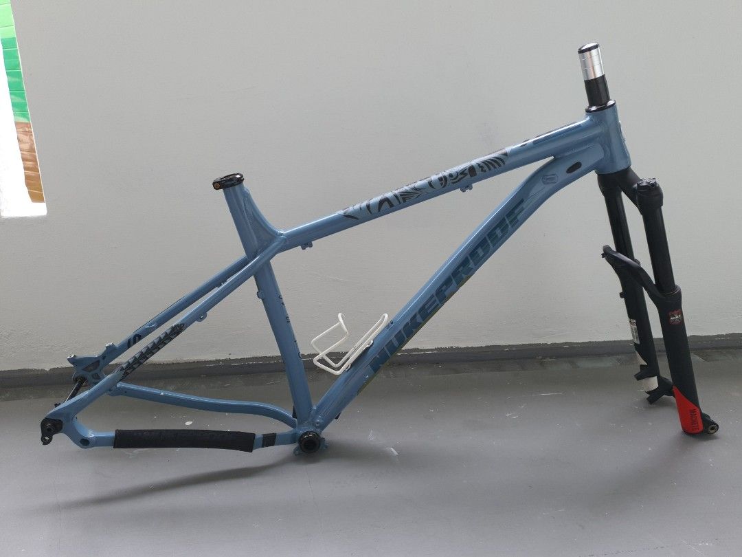 Nukeproof 2020 Frame XL size & Manitou Machete Fork, Sports Equipment ...