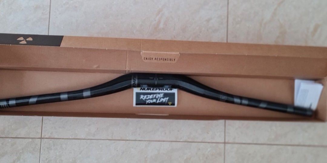 Nukeproof horizon V2 carbon fibre handlebar, Sports Equipment, Bicycles ...