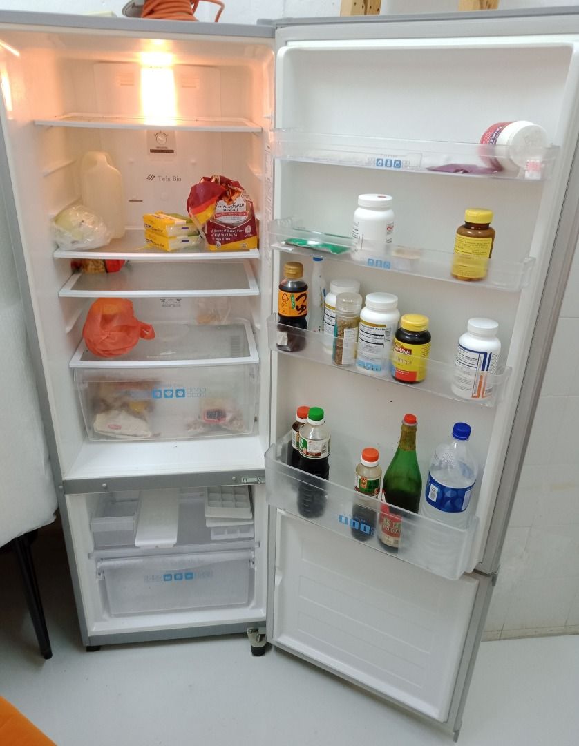 Panasonic Refrigerator 220 Litres Capacity, TV & Home Appliances ...