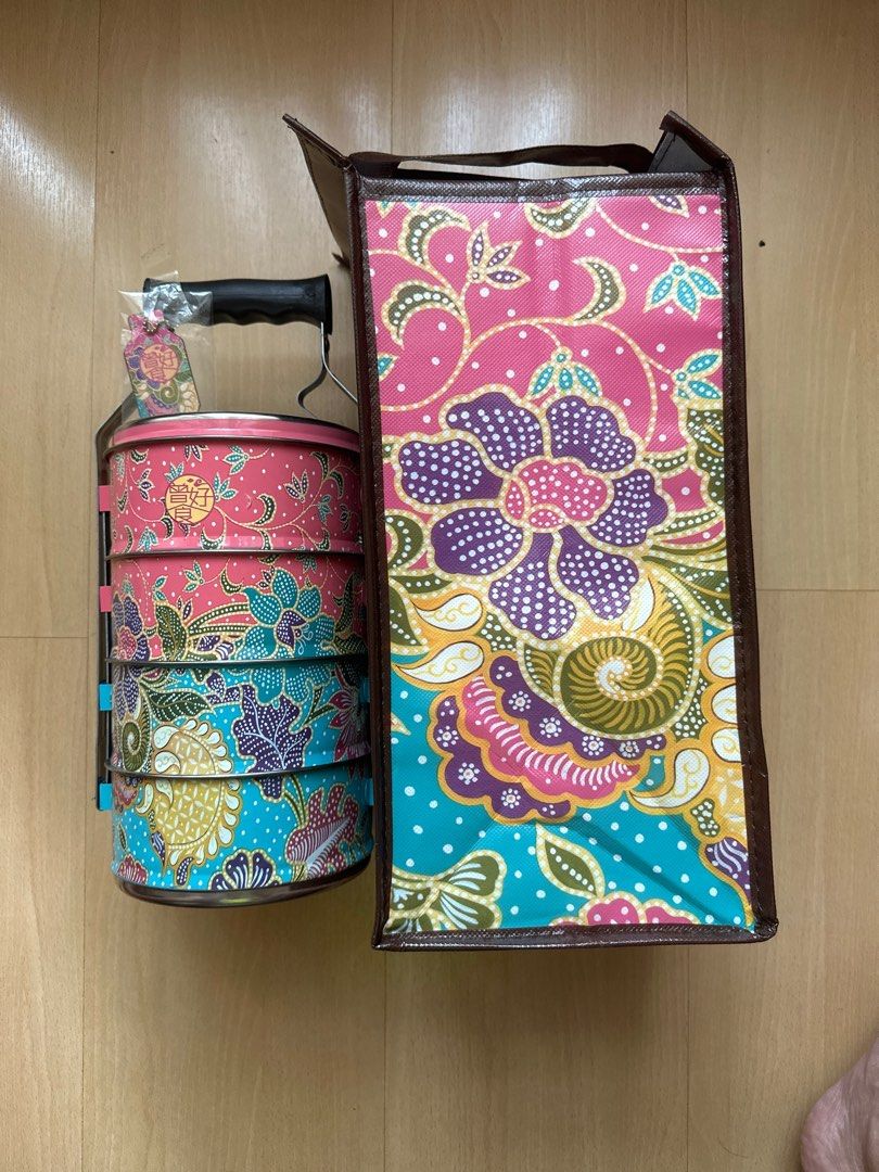 Peranakan TingKat Tiffin 4-tier with matching warmer bag, ideal as ...