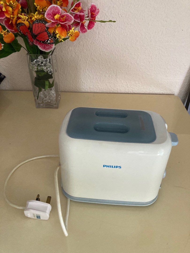 Philips Toaster - HD2566, TV & Home Appliances, Kitchen Appliances ...