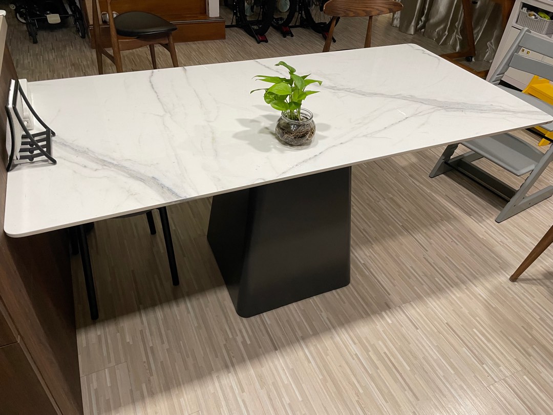 Pre loved dining table ( sintered stone), Furniture & Home Living ...