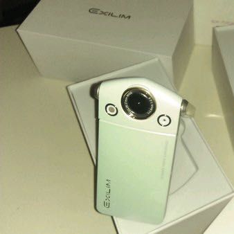 *RARE* CASIO TR35 Selfie Camera, Photography, Cameras on Carousell