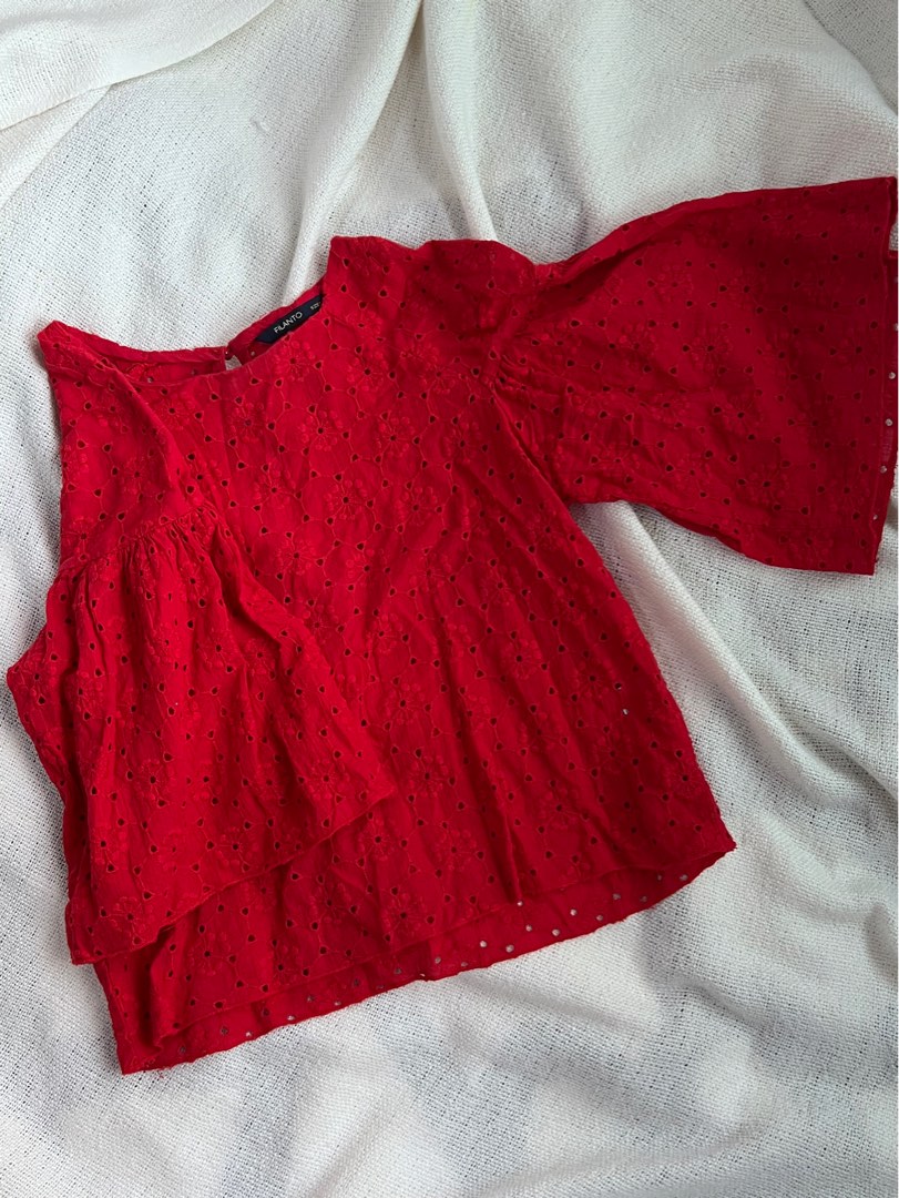 Red Top, Women's Fashion, Tops, Blouses on Carousell