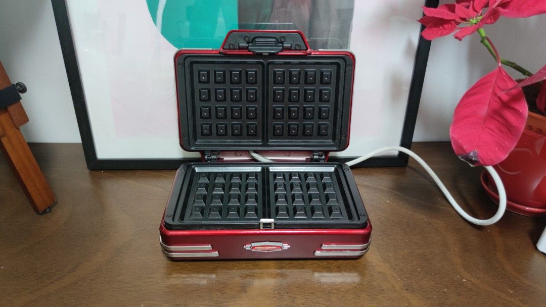 Retro Red Waffle maker - Nostalgia Electrics, TV & Home Appliances ...