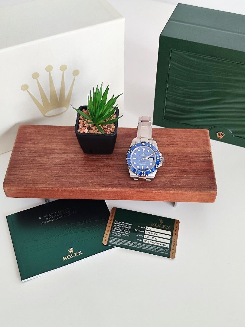 Rolex Submariner SMURF White Gold, Luxury, Watches on Carousell
