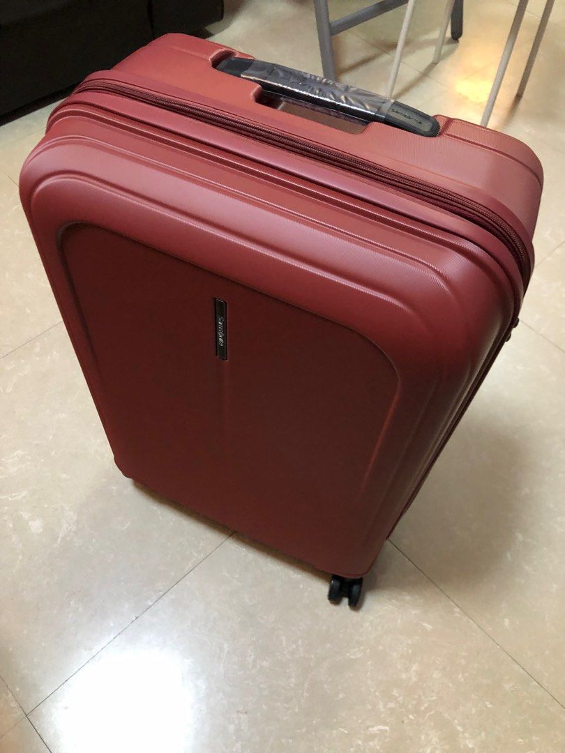 Samsonite Spinner 68/25 red brand new, Hobbies & Toys, Travel, Luggage ...