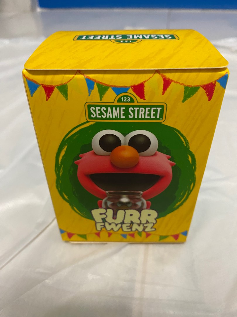 Sesame Street Furr Fwenz Blind Box • Oscar, Hobbies & Toys, Toys ...
