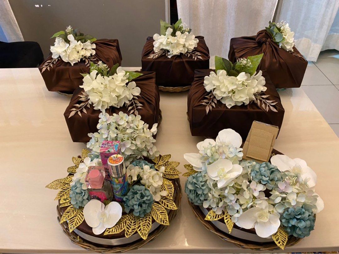 Sewa hidden dulang hantaran, Hobbies & Toys, Stationery & Craft ...