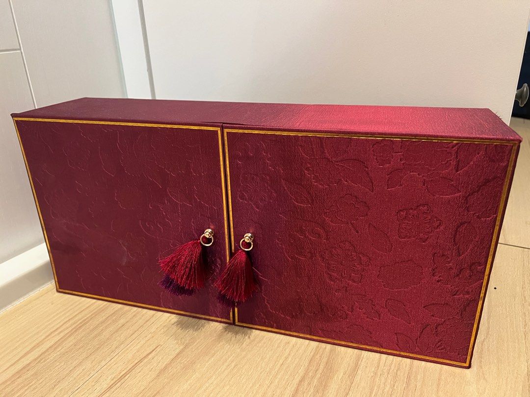 Shangri-La Chinese style boxes and drawers, 傢俬＆家居, 其他, 收納箱及袋 - Carousell