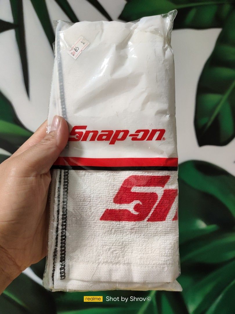 SNAP ON SNAPON TOWEL, Furniture & Home Living, Kitchenware & Tableware ...