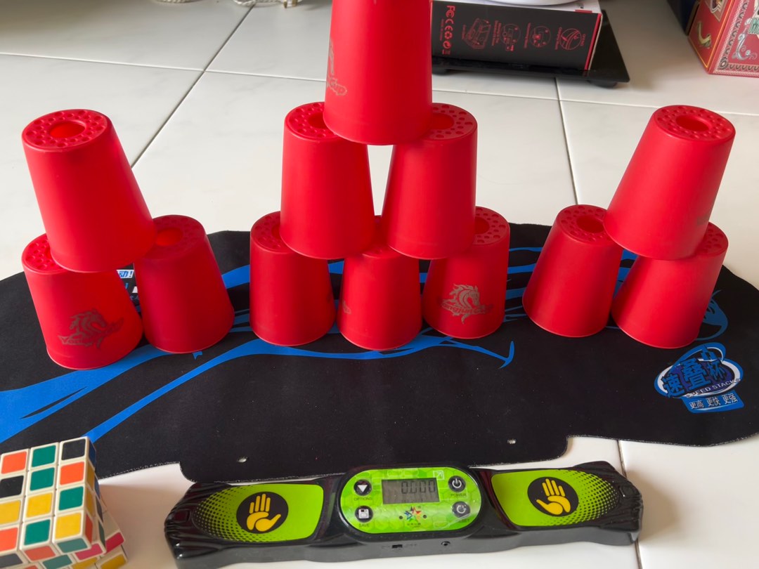 speed stack, Hobbies & Toys, Toys & Games on Carousell