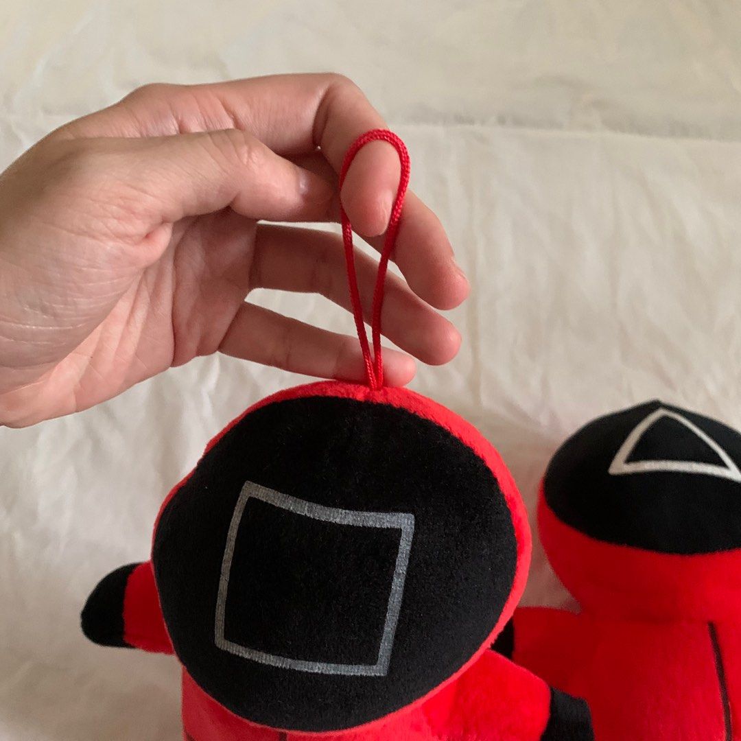 SQUID GAME TRIANGLE SQUARE TOY RED TOY STUFFED TOY PLUSHY PLUSHES STICK ...