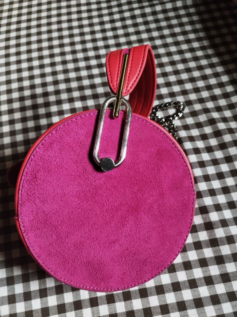 TARA ZADEH Red Leather Clutch Bracelet Round Slingbag, Women's Fashion ...