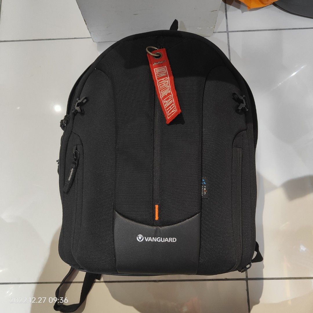 Vanguard up rise II 46 DSLR/ Mirrorless backpack bag, Photography ...