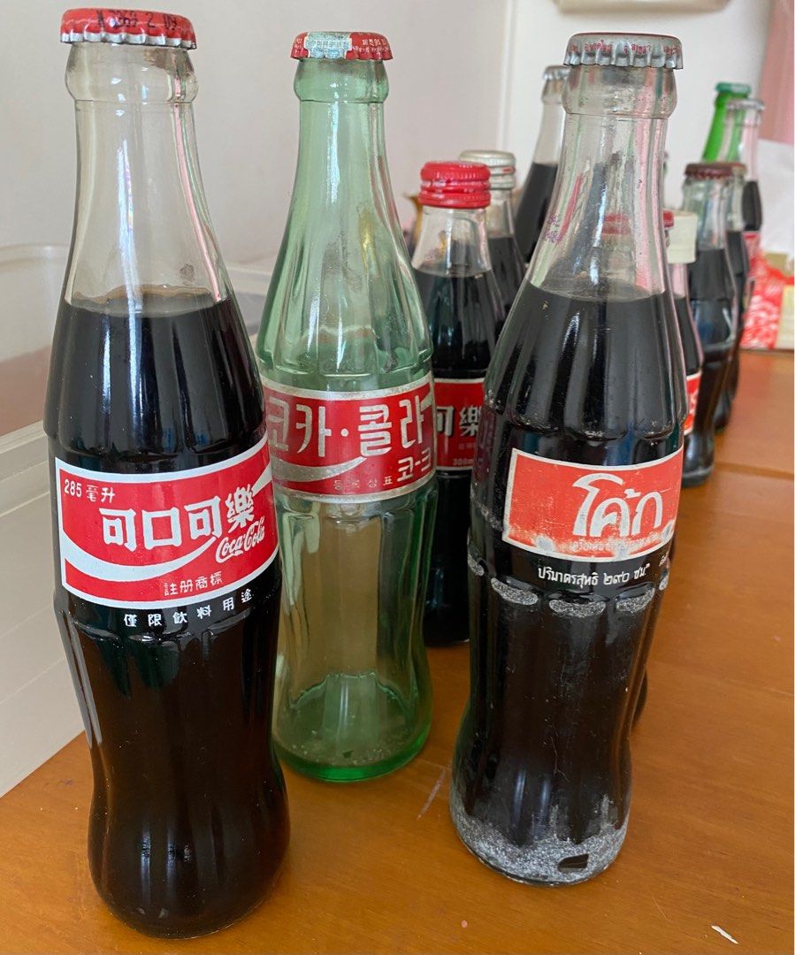Vintage Coke Cola bottles and 1 sprite bottle, Hobbies & Toys ...
