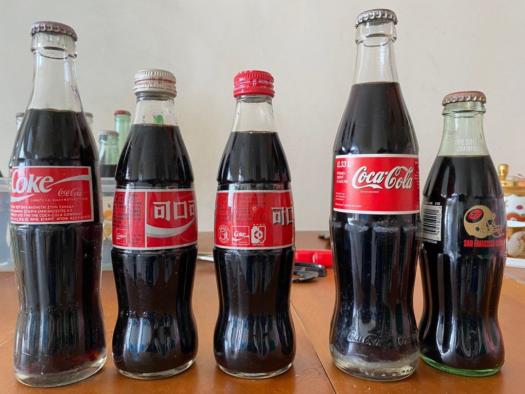 Vintage Coke Cola bottles and 1 sprite bottle, Hobbies & Toys ...