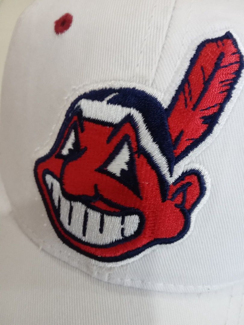 Vintage MLB Cleveland Indian Cap, Men's Fashion, Watches & Accessories ...