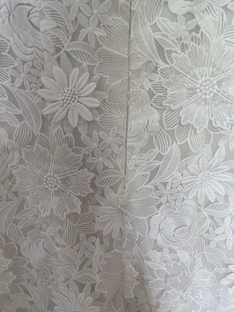 White lace evening dress - brand new, Women's Fashion, Dresses & Sets, Evening dresses & gowns ...