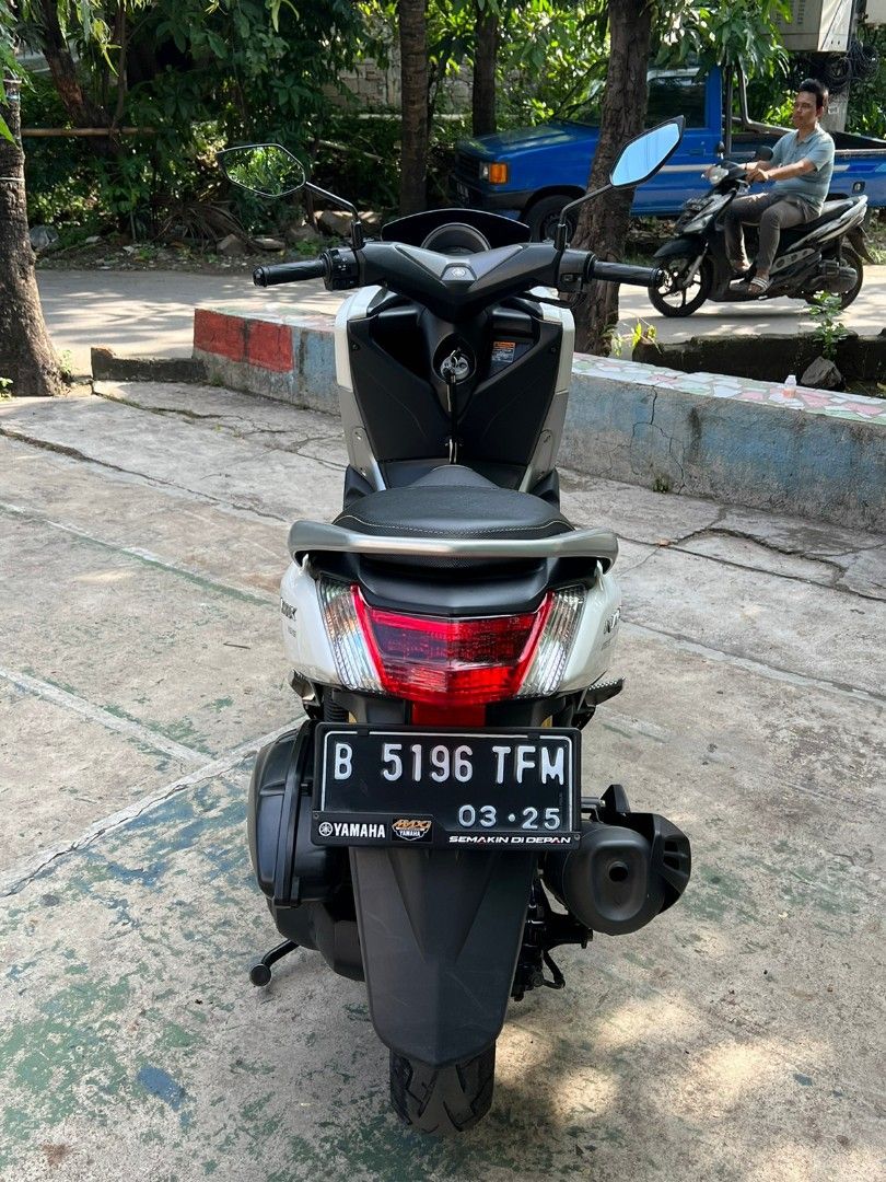 Yamaha nmax non ABS 2020 SS LENGKAP, Motor di Carousell