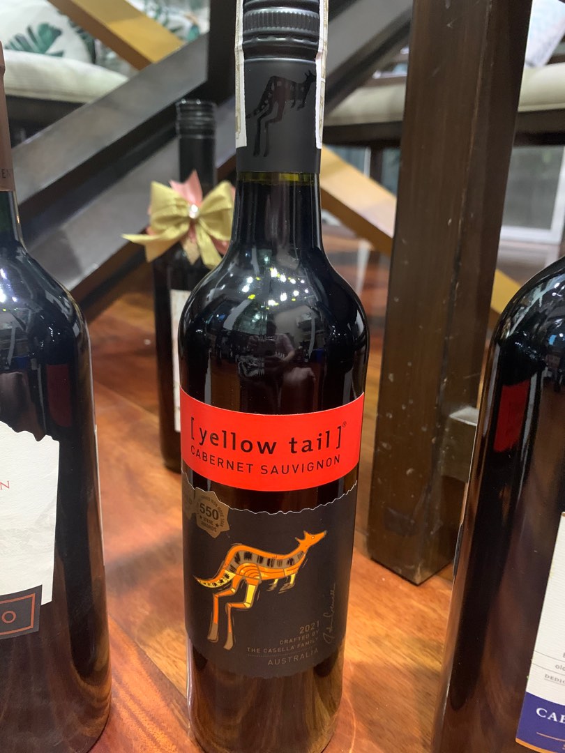 Yellow Tail Cabernet Sauvignon, Food & Drinks, Other Food & Drinks on Carousell