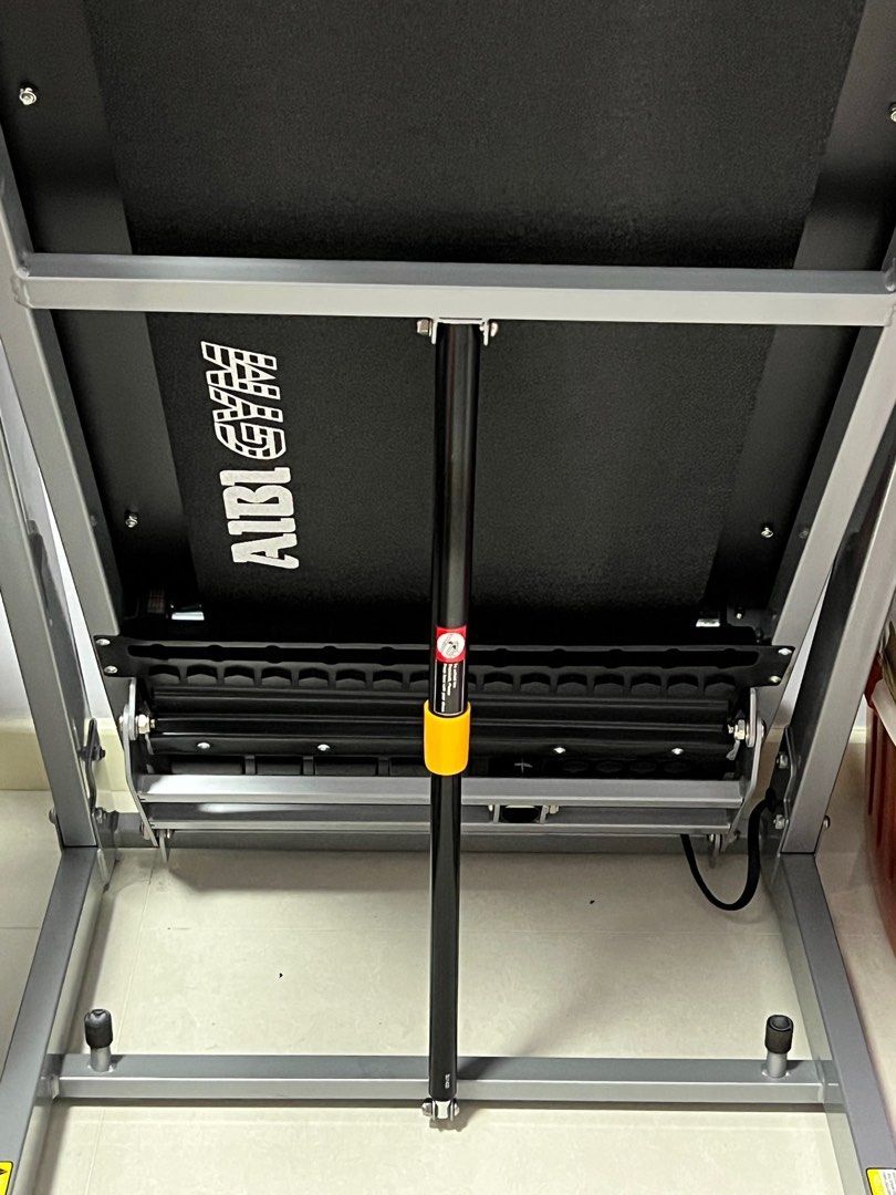 Aibi gym trackmill, Sports Equipment, Exercise & Fitness, Cardio ...