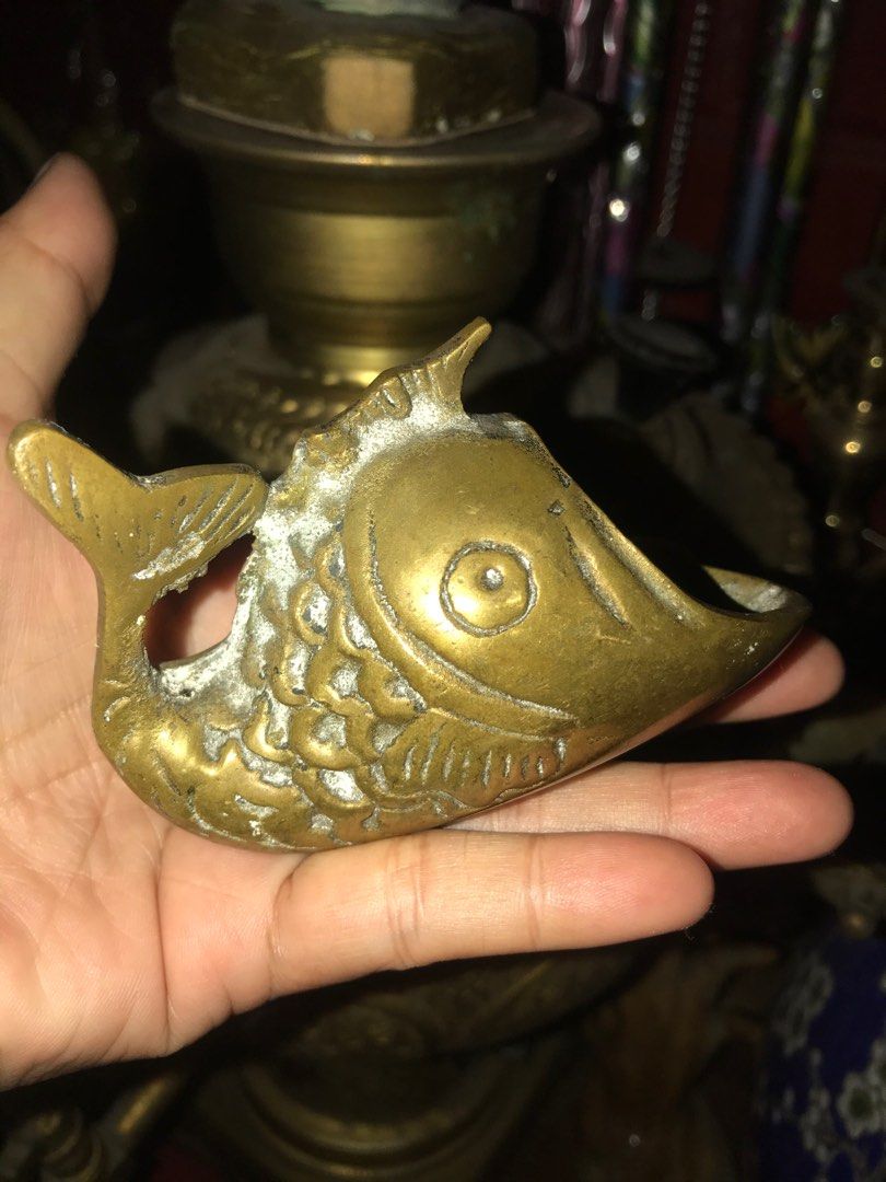 Antique brass fish collectible display, Hobbies & Toys, Memorabilia ...