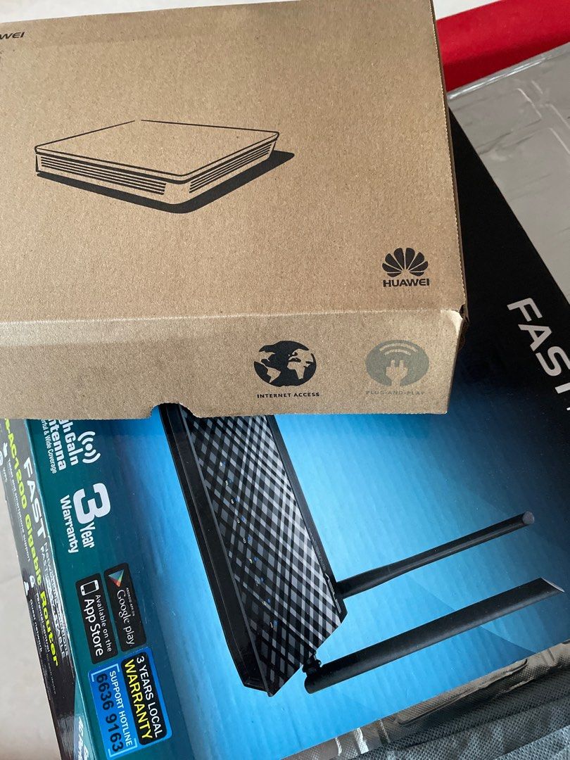 Asus Router (AC1200 Gigabit Router) + HUAWEI Optical Network Terminal ...