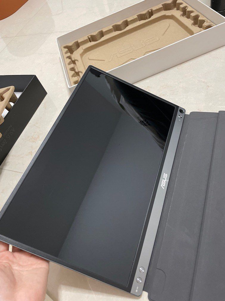 Asus ZenScreen Portable Monitor MB16A, Computers & Tech, Parts ...