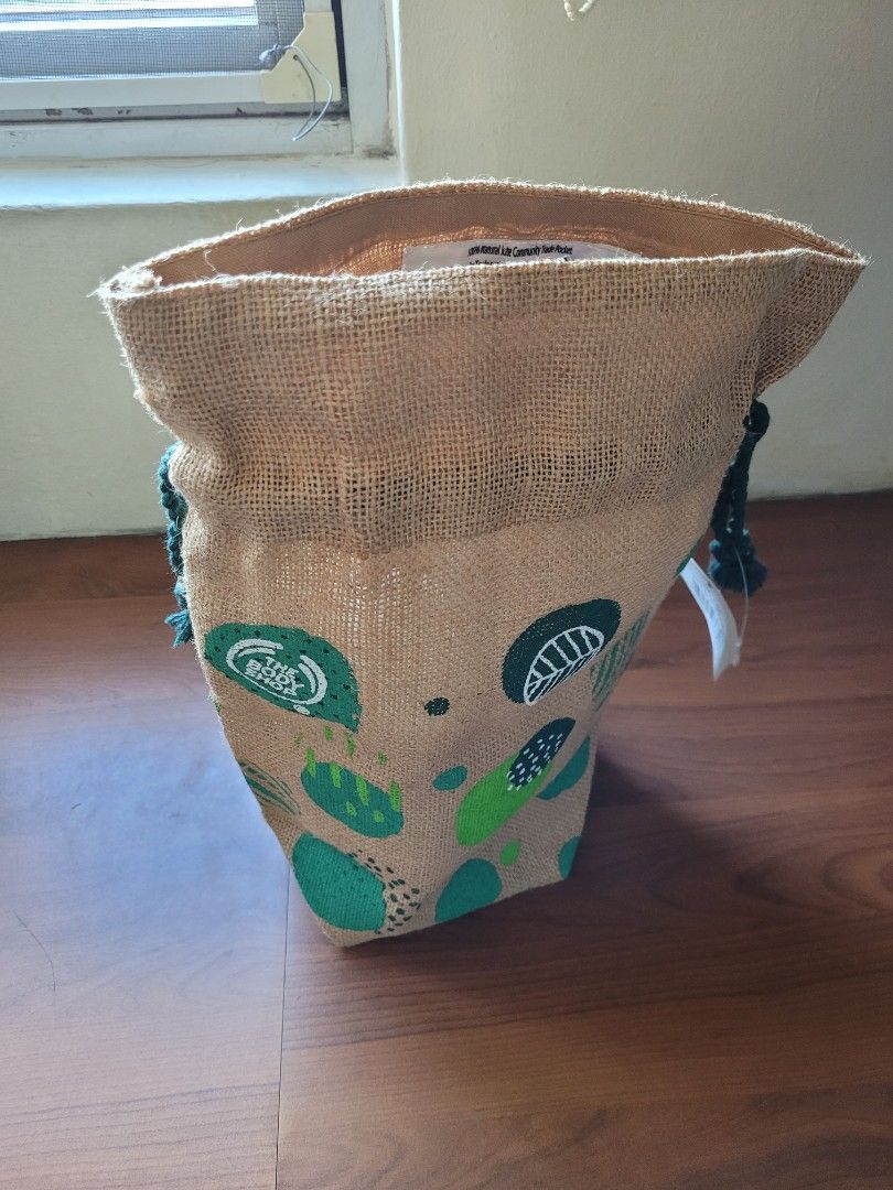 Body shop pouch, Women's Fashion, Bags & Wallets, Purses & Pouches on ...