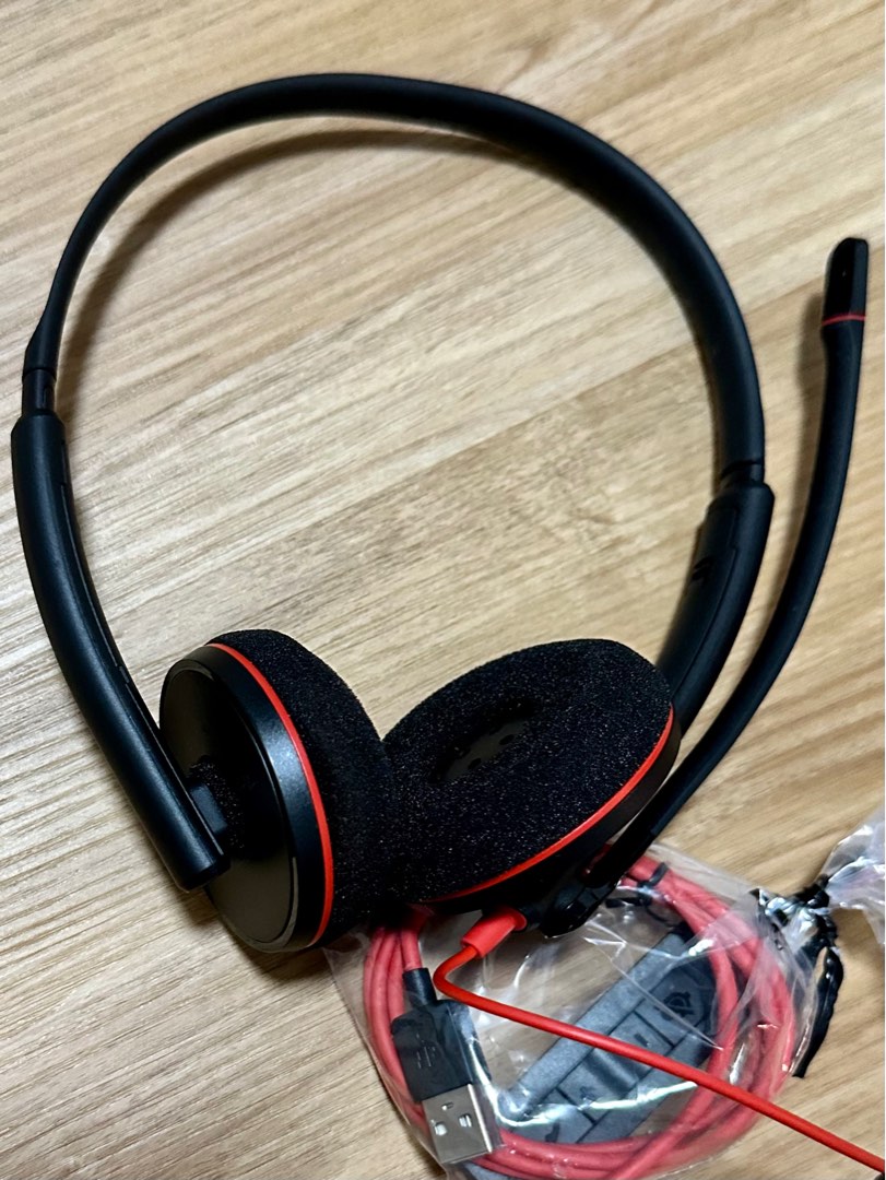 Brand new headsets, Audio, Headphones & Headsets on Carousell