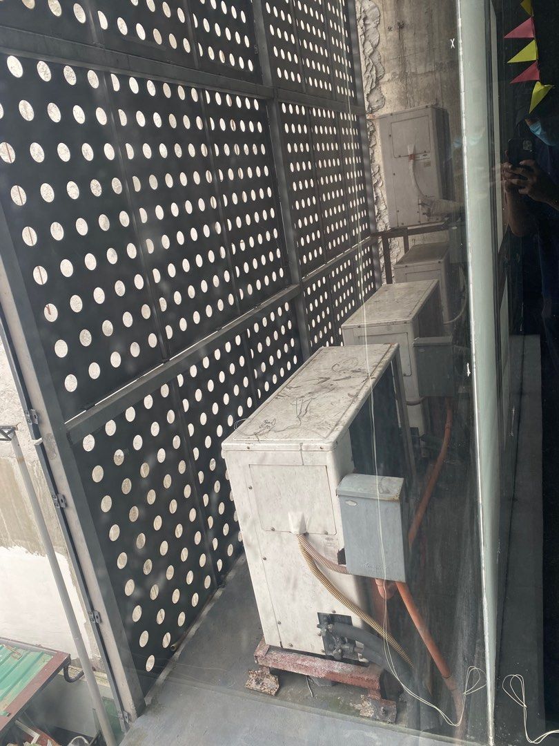 Carrier 3 tonner centralize aircon, TV & Home Appliances, Air ...